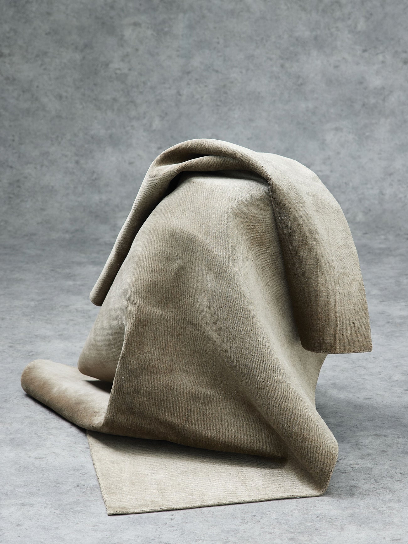 Custom HI-Y157 Walnut Rug | TRIBE HOME